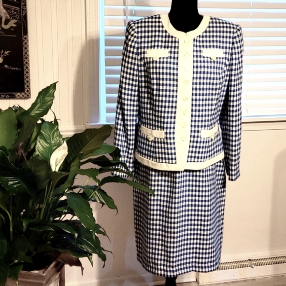 Leslie Fay Suits | Skirts | Vintage Leslie Fay Suits Blue And White ...
